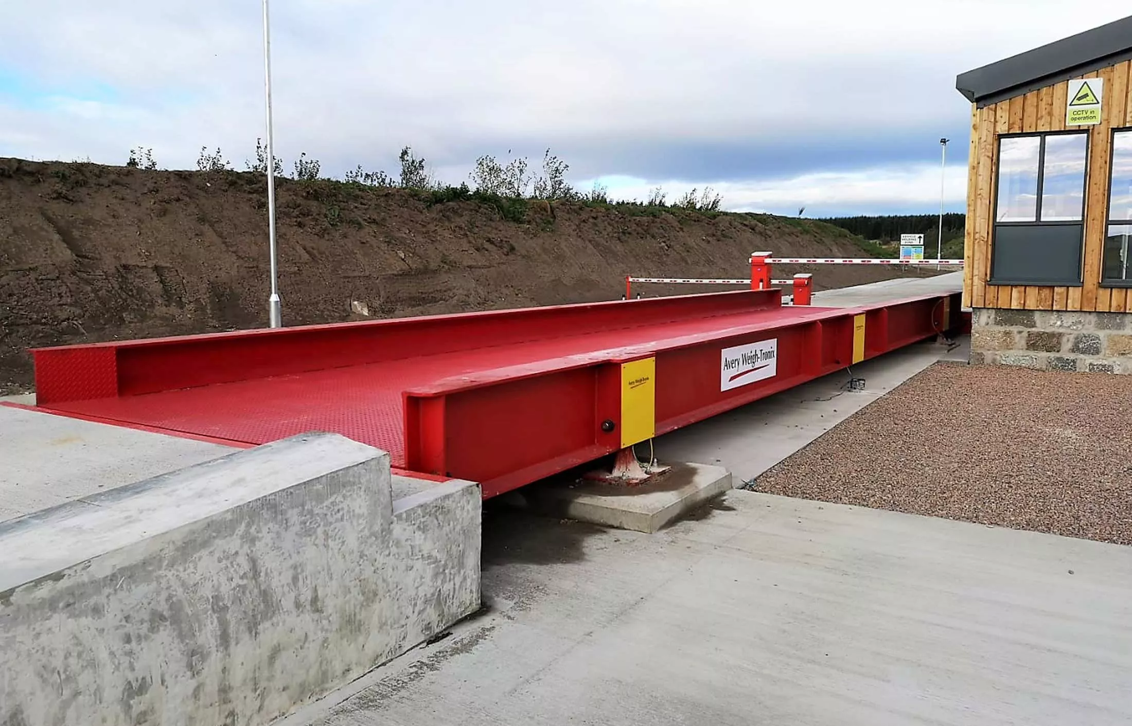 J-Series High-sided Weighbridge - Avery Weigh-Tronix - Ireland
